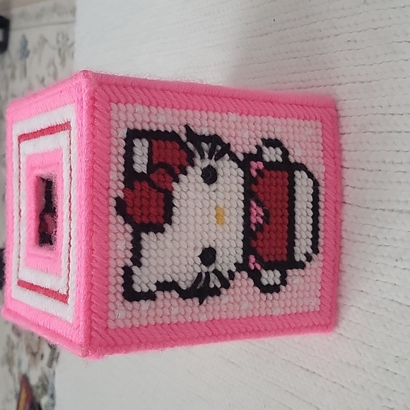 Hello Kitty | Accents | Handmade Hello Kitty Tissue Box Cover | Poshmark
